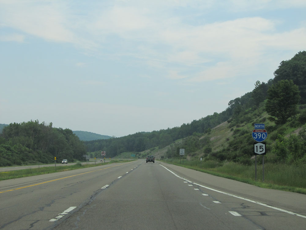 New York - Interstate 390 Northbound | Cross Country Roads