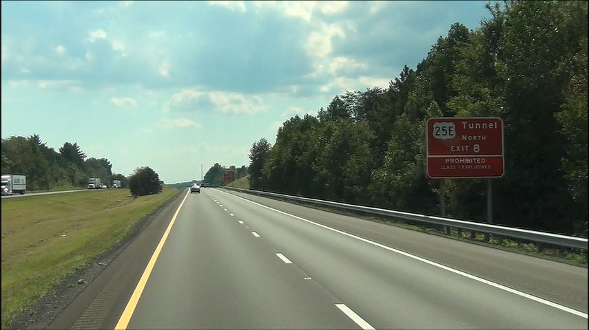 Tennessee - Interstate 81 Southbound | Cross Country Roads